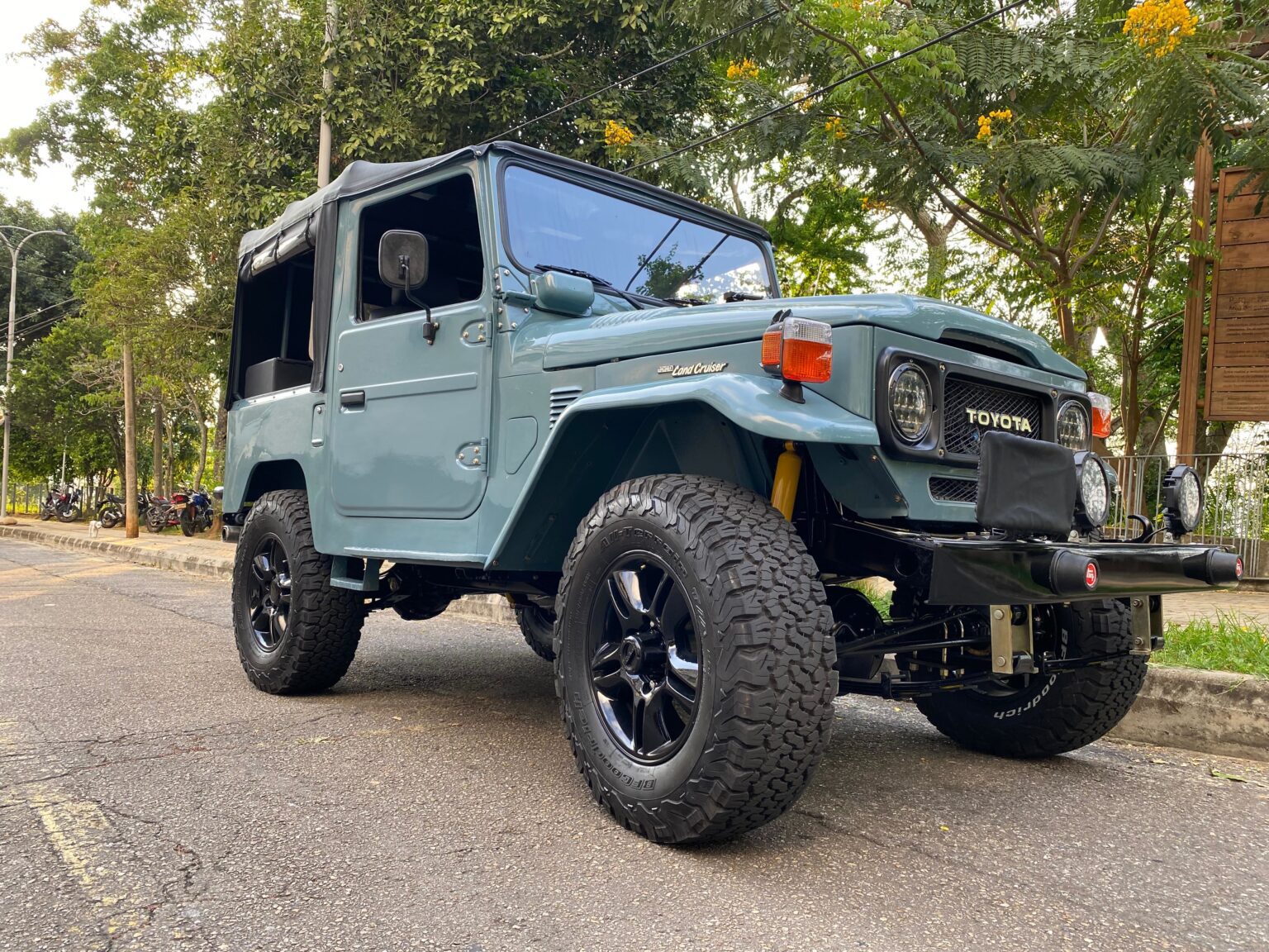 Toyota FJ & Land Cruiser Models By Year | Complete Guide